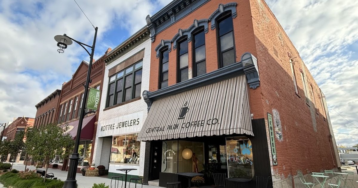 Historic Downtown & Main Street | Owatonna Area Chamber of Commerce ...